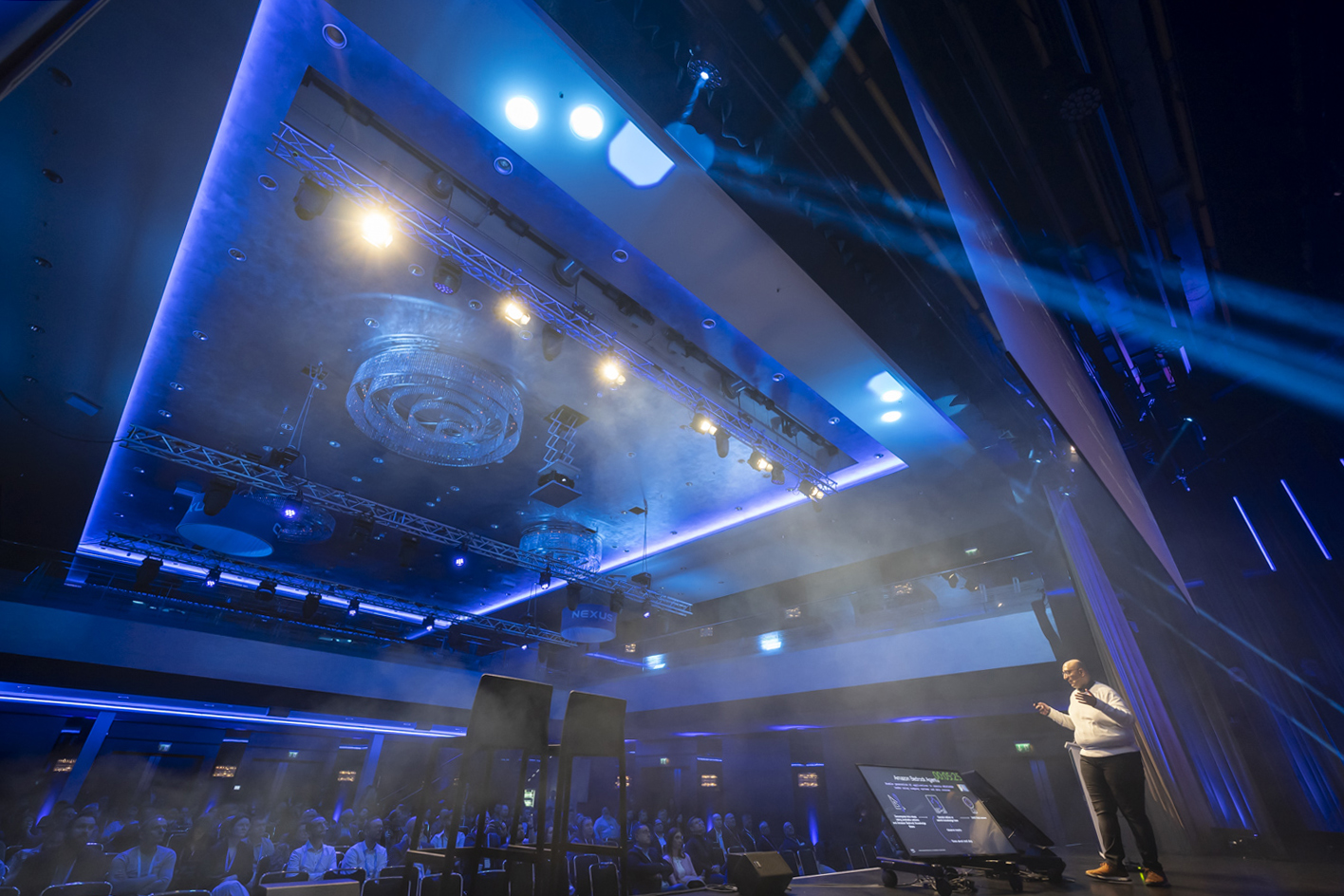 Cognigy - Nexus 2025 - OLIVER WACHENFELD FOTODESIGN